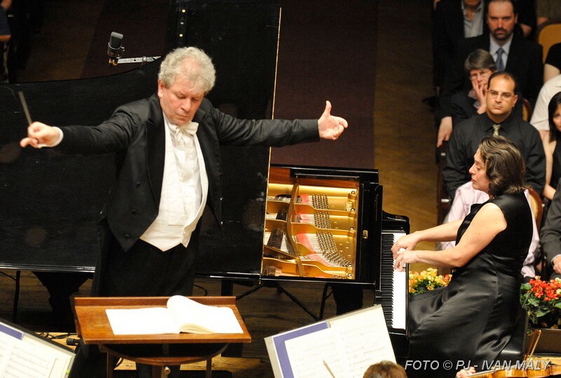 An Ambassador of Czech Music in England | Jiří Bělohlávek | Jiří Bělohlávek